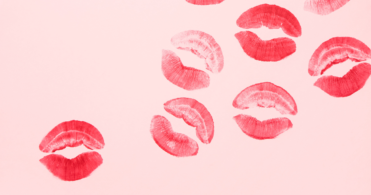 Flawless and Fearless: Clean Makeup Tips for Your Perfect Valentine's ...